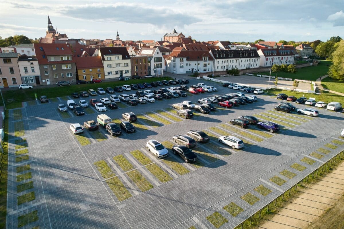 TTE® PFLASTER – belastbare Verkehrsflächen mit 100 Prozent Versickerung ...