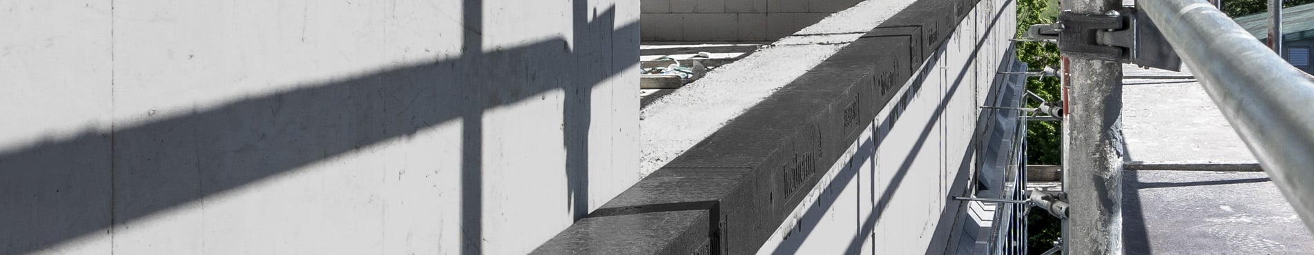 Das blaugelb Triotherm+ Vorwandmontagesystem - BAU-Index